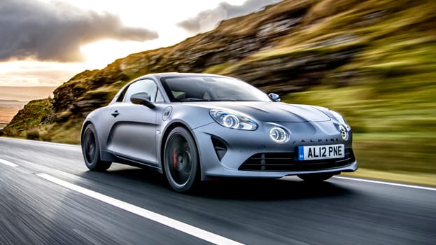Alpine A110 Price & Specs | Top Gear