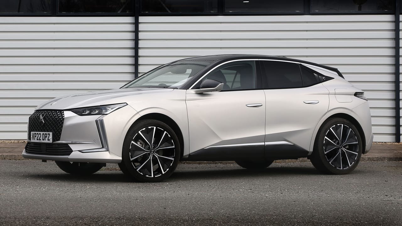 DS 4 - long-term review 2025 | Top Gear