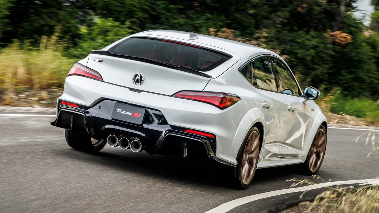 Acura Integra Type S (US) review: Honda’s giant-slaying hot hatch goes ...
