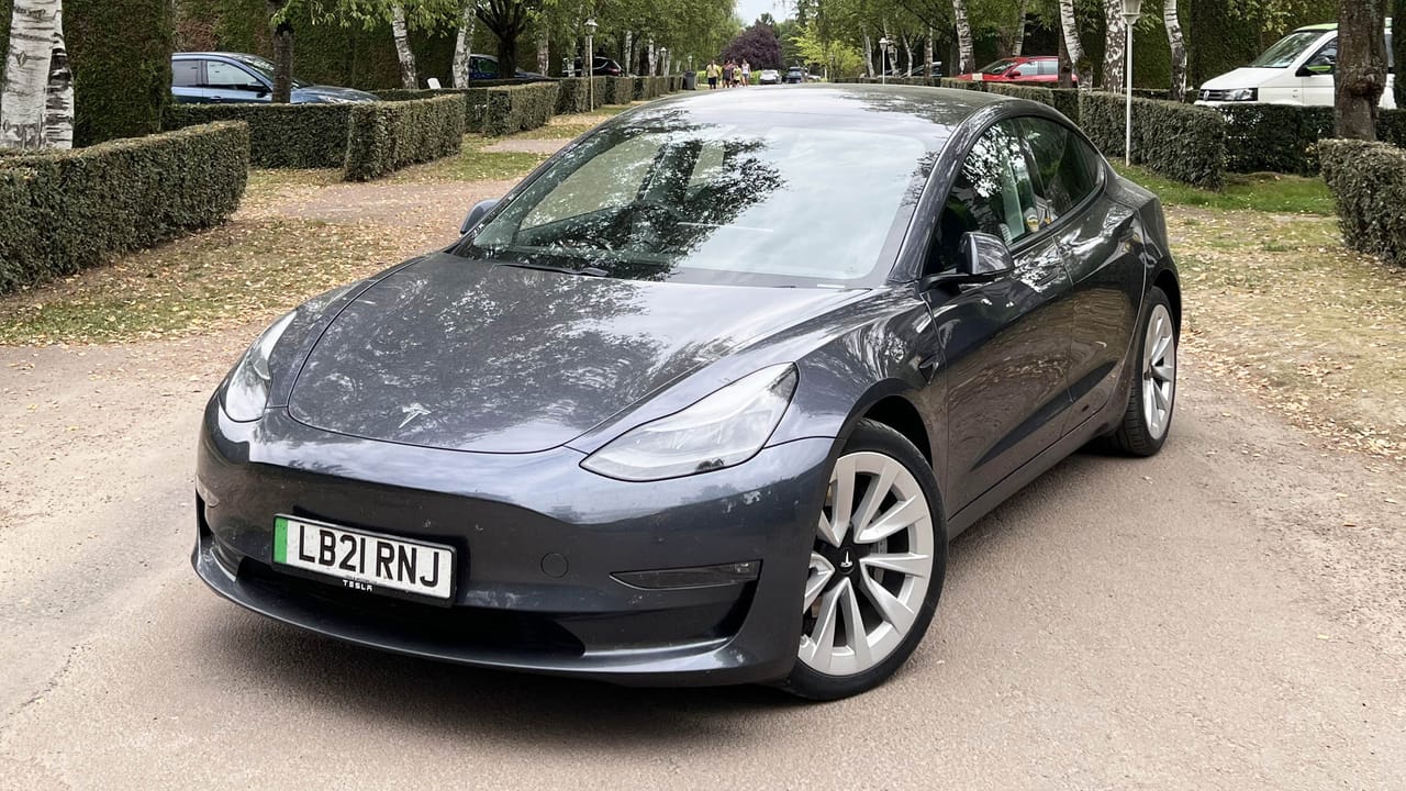 Tesla Model 3 - long-term review - Report No:2 2025 | Top Gear