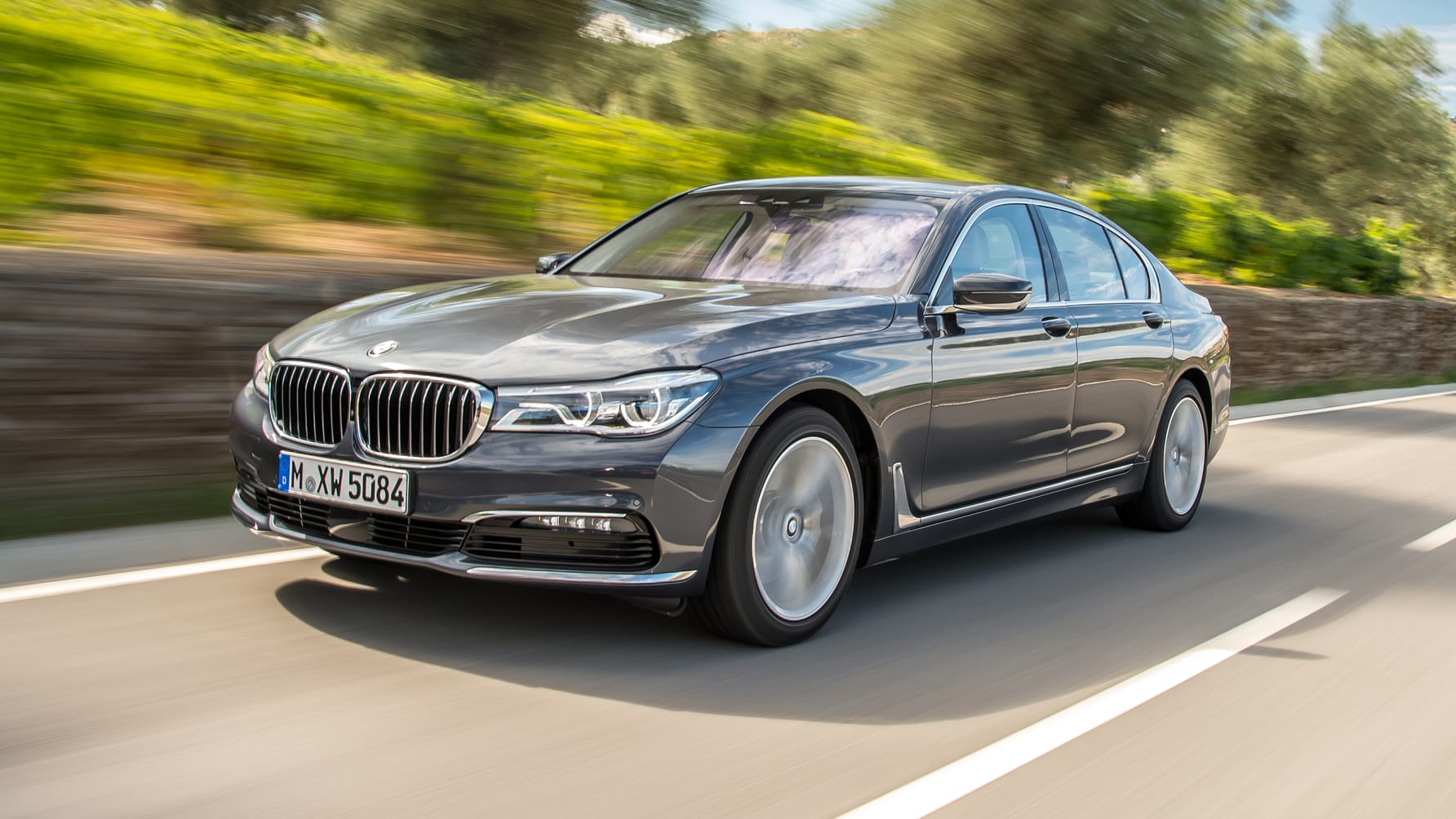 First drive: the new BMW 7-Series Reviews 2025 | Top Gear