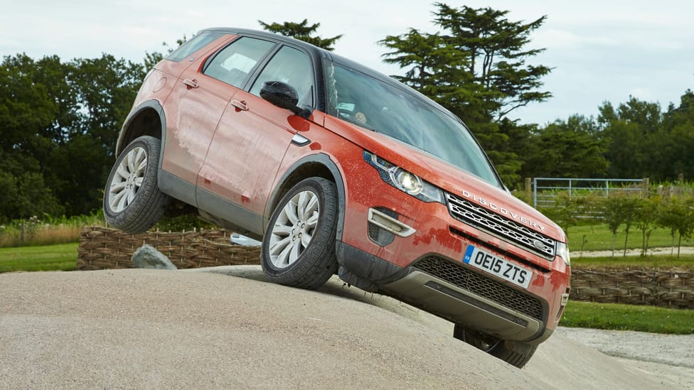 Land Rover Discovery Sport review: first test of new 'Ingenium' engine ...