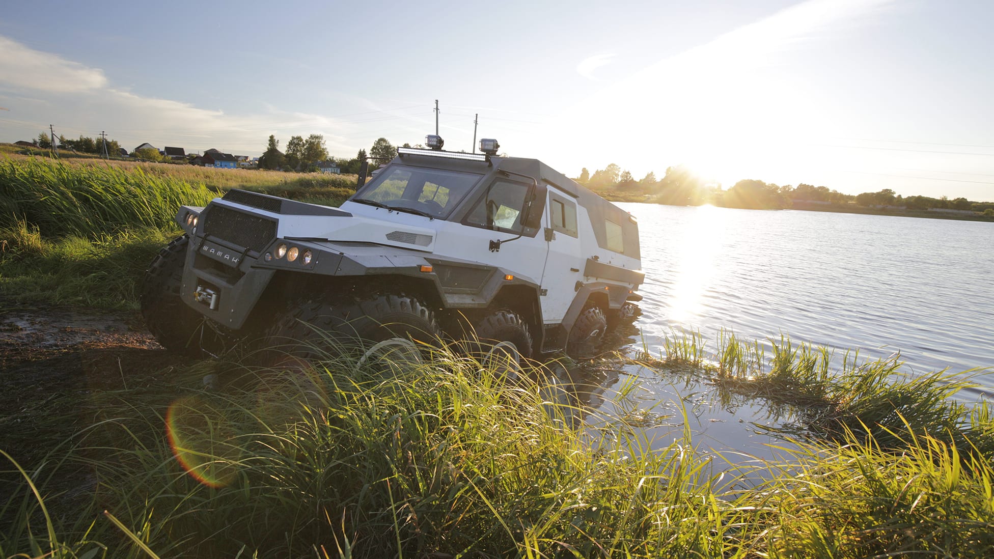 First drive: Russia’s crackers eight-wheeled Avtoros Shaman Reviews ...
