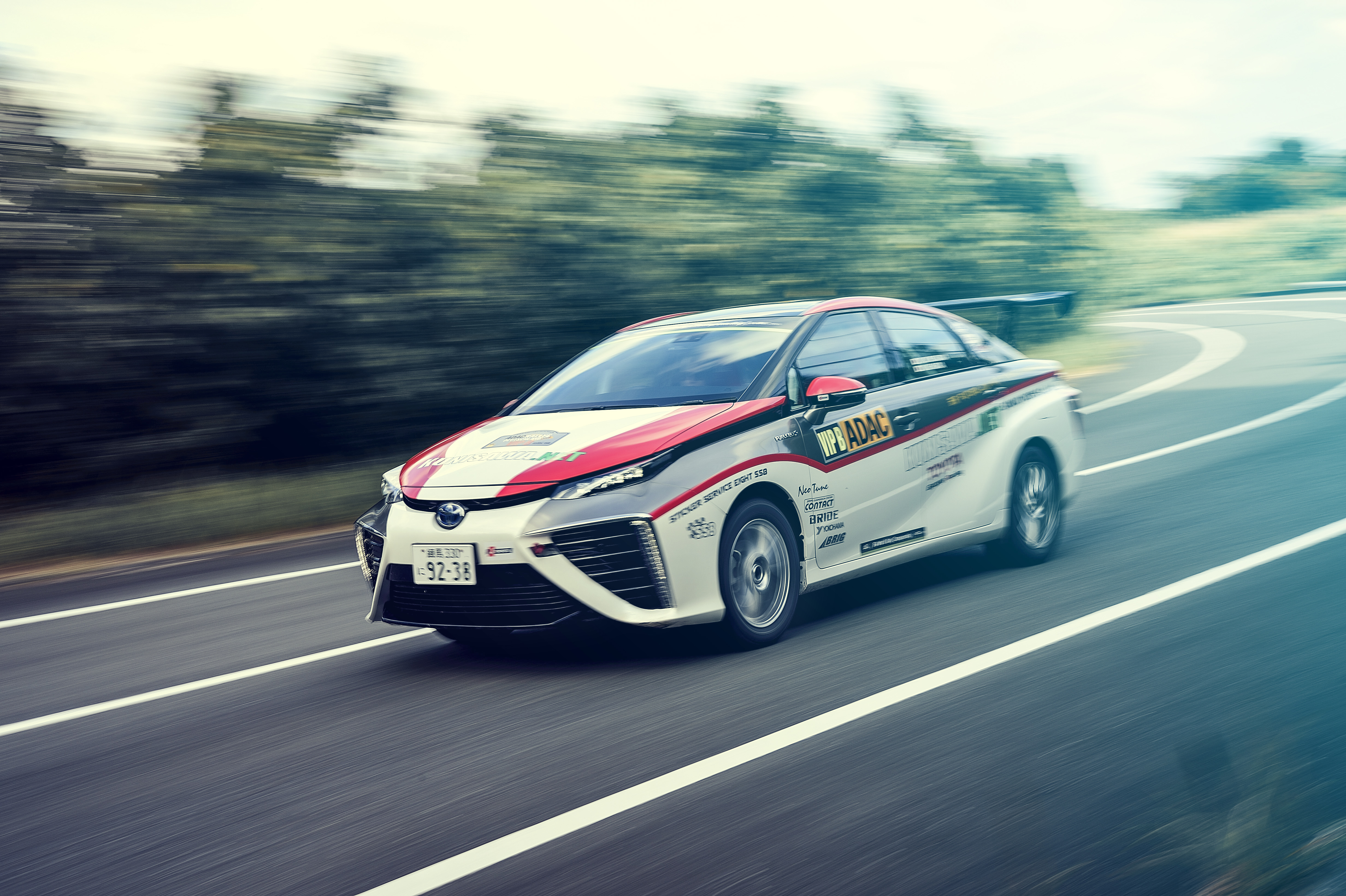 What's Toyota's one-off hydrogen fuel cell rally car like to drive ...