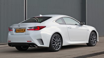 First drive: the Lexus RC200t, a turbocharged 4-Series rival Reviews ...