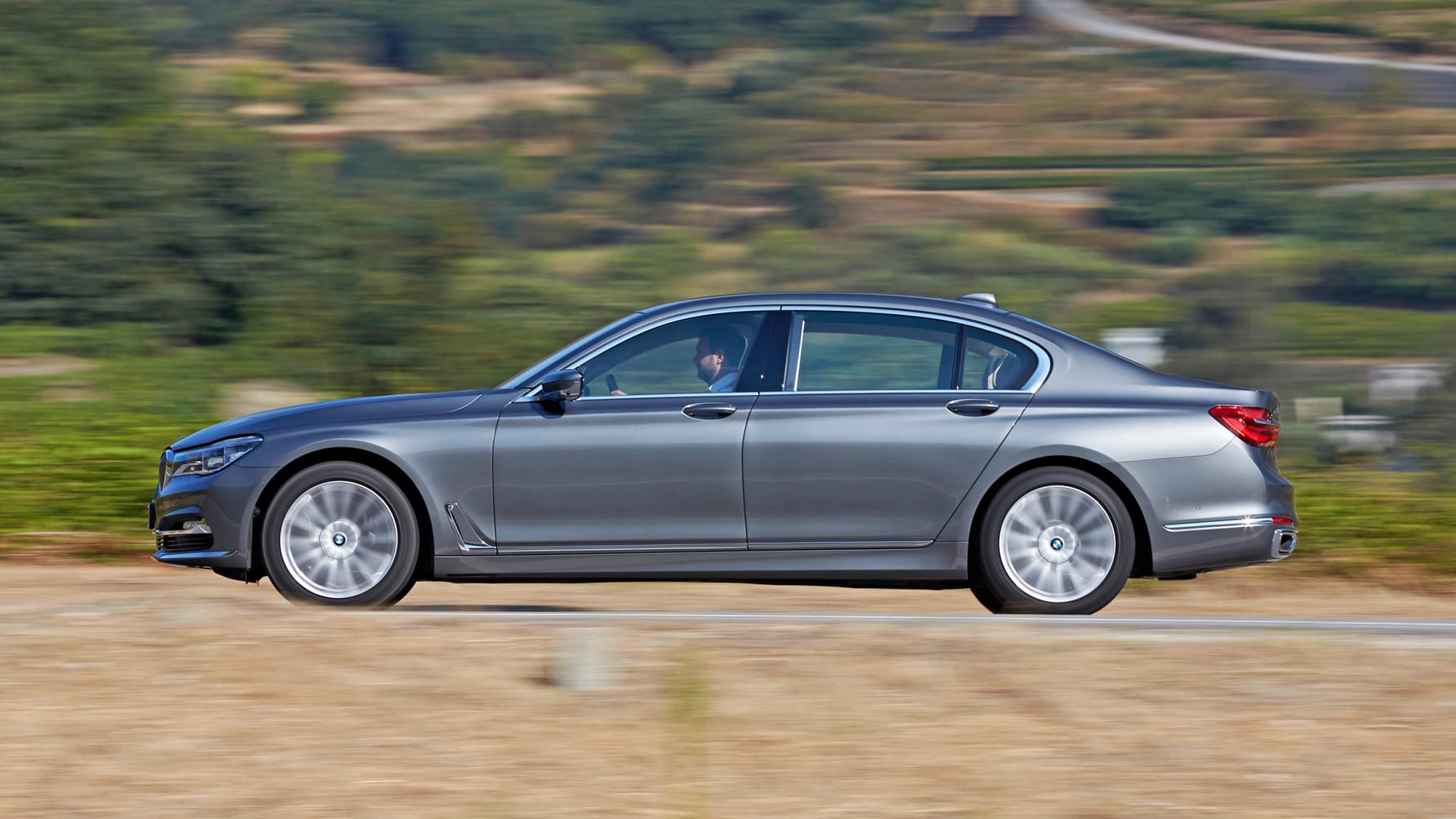 First drive: the long-wheelbase BMW 730Ld Reviews 2025 | Top Gear