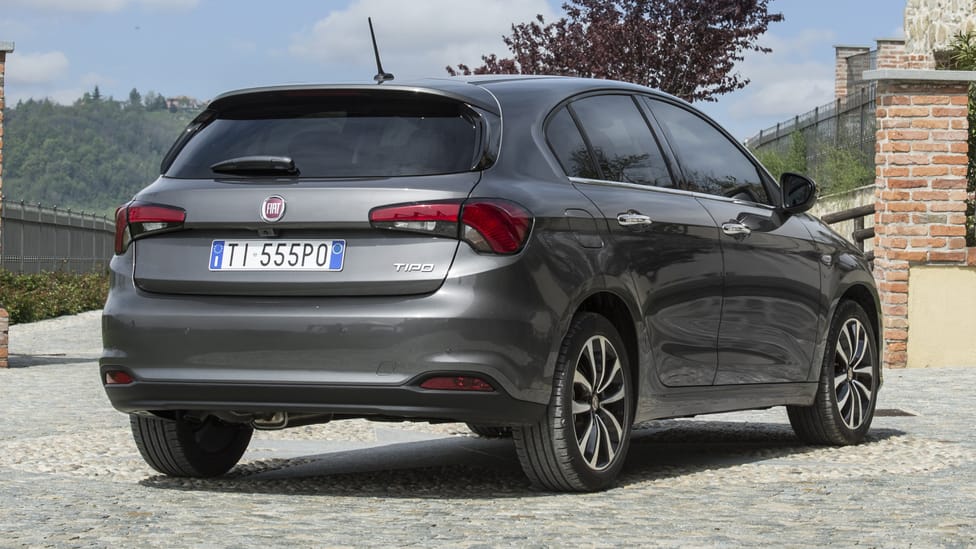 Review: the Fiat Tipo 1.4 T-Jet Turbo Reviews 2025 | Top Gear