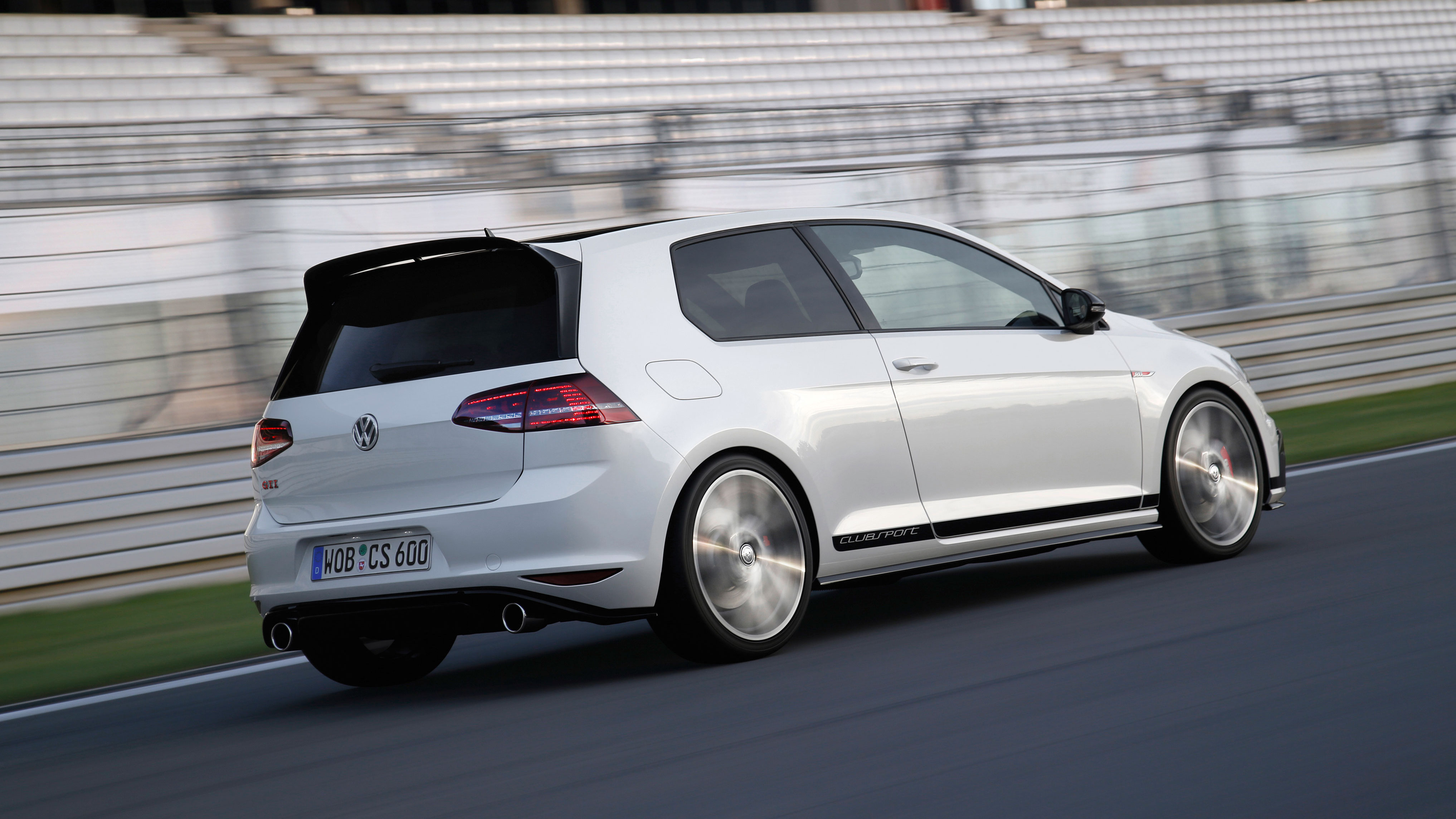 Review: the VW Golf GTI Clubsport Edition 40 | Top Gear