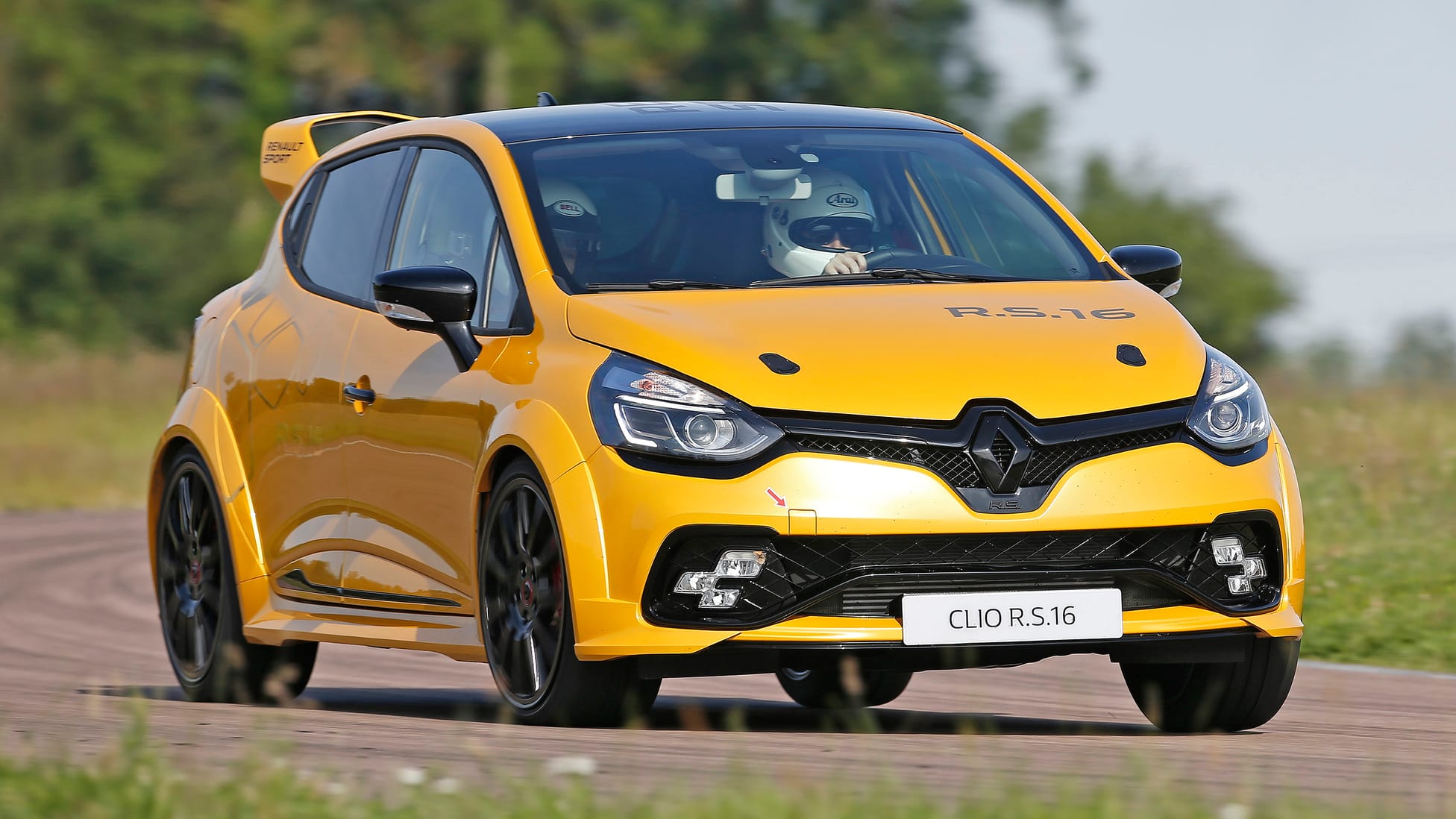 Review: Renault’s fastest ever car, the Clio RS16 Reviews 2026 | Top Gear