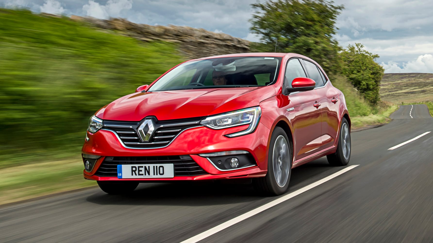 Review: the new, tech-rich Renault Megane Reviews 2025 | Top Gear