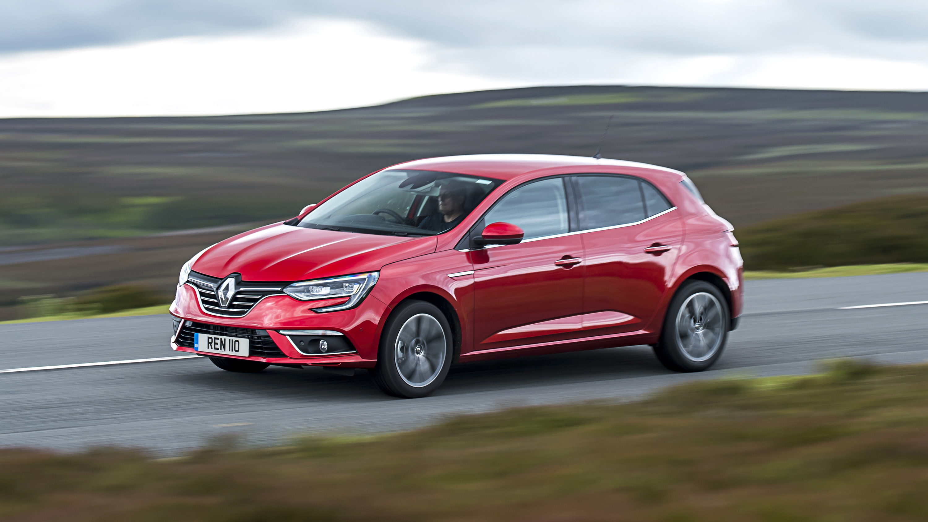 Review: the new, tech-rich Renault Megane | Top Gear