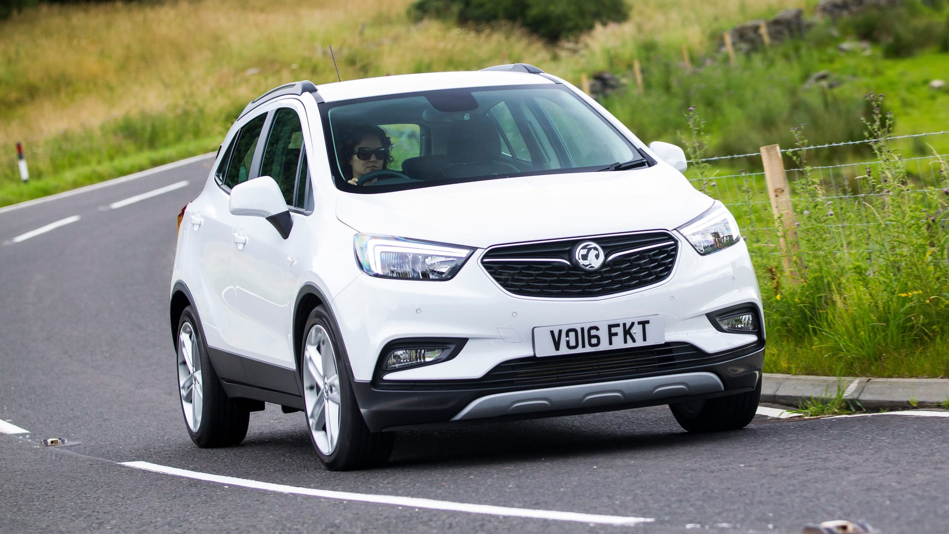 Review: the new Vauxhall Mokka X Reviews 2025 | Top Gear