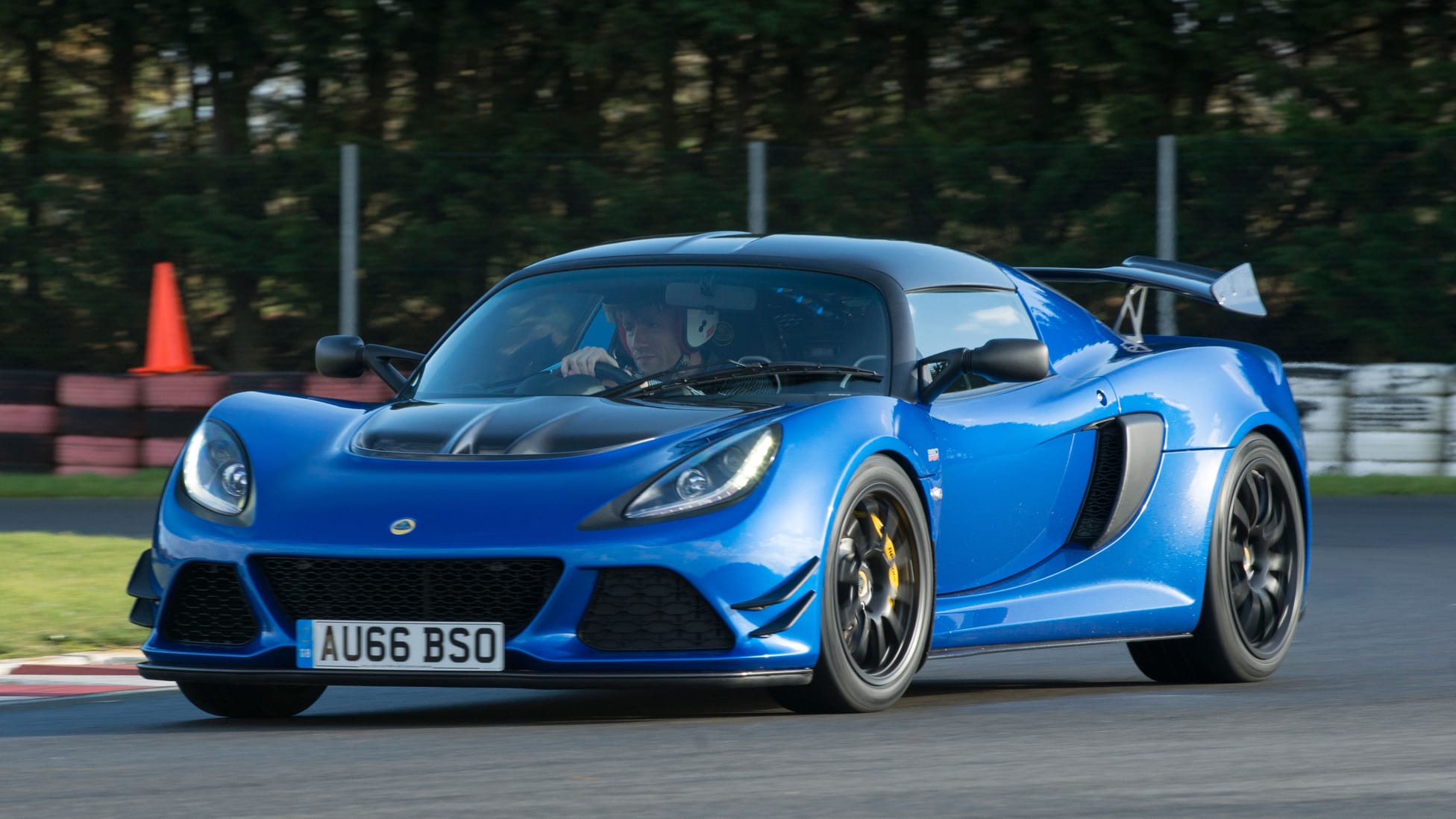 Lotus Exige Sport 380 review: fastest Lotus hard top ever Reviews 2026 ...