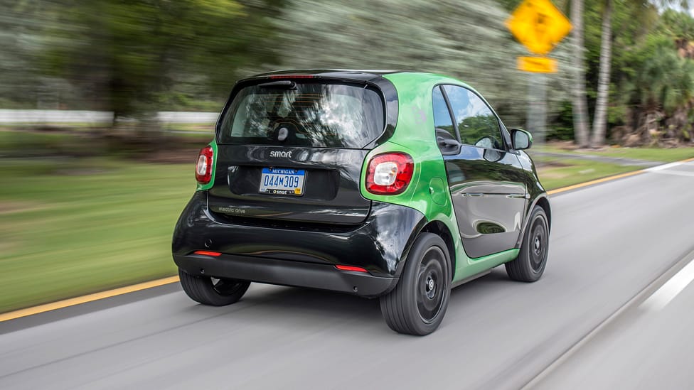 Smart Fortwo Electric Drive review: EV city car takes on Miami Reviews ...