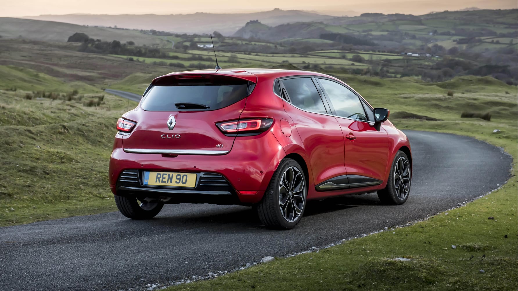 Renault Clio diesel review: latest Clio driven in the UK Reviews 2025 ...