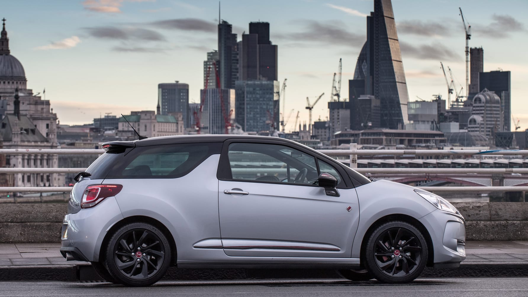 DS 3 Performance Line review: sportier DS 3 tested Reviews 2025 | Top Gear