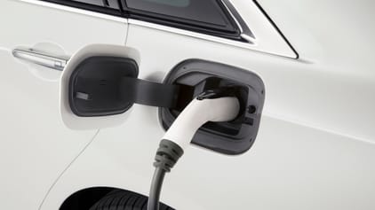 Cadillac CT6 Plug-In review: hybrid Caddy driven Reviews 2025 | Top Gear