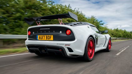 Lotus Exige Cup 380 review: hardcore 375bhp Lotus tested Reviews 2025 ...