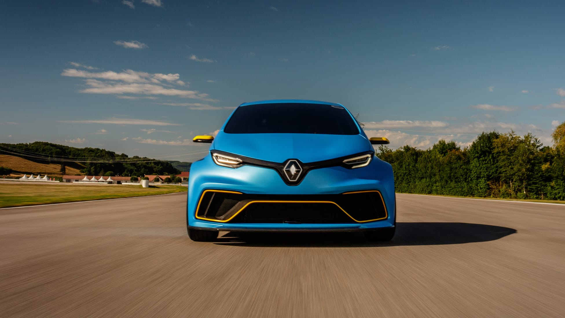 Renault Zoe e-Sport review: 460bhp supermini driven Reviews 2025 | Top Gear