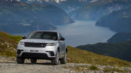 Range Rover Velar review: the 375bhp 'First Edition' Reviews 2025 | Top ...