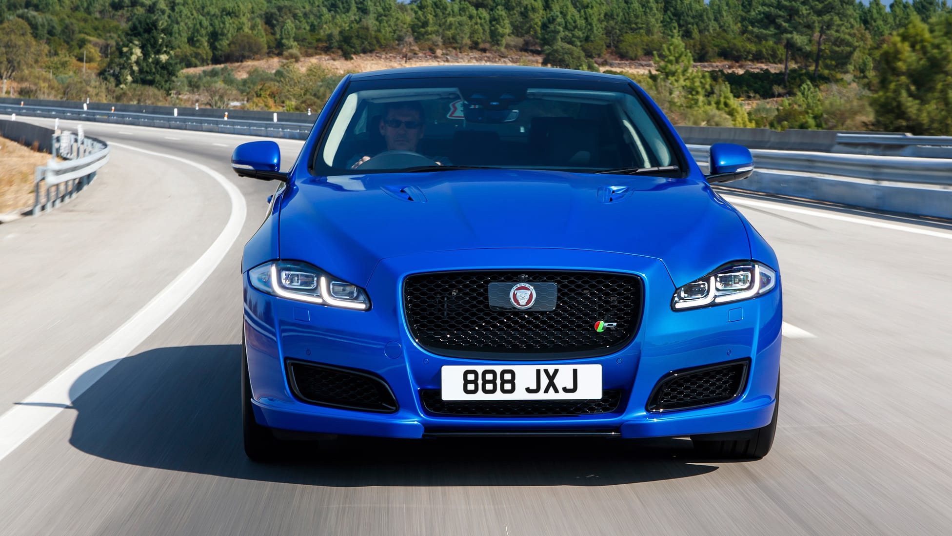Jaguar XJR 575 review: the most thuggish XJ yet Reviews 2025 | Top Gear