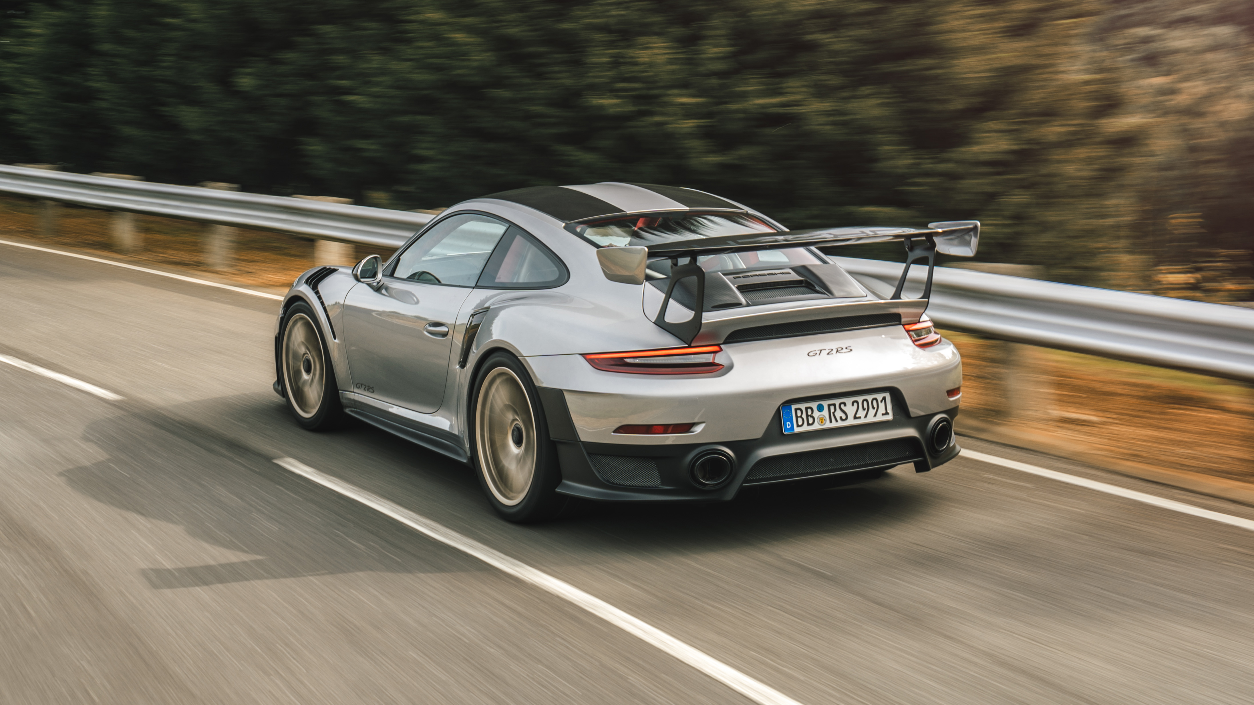 Porsche 911 GT2 RS review | Top Gear