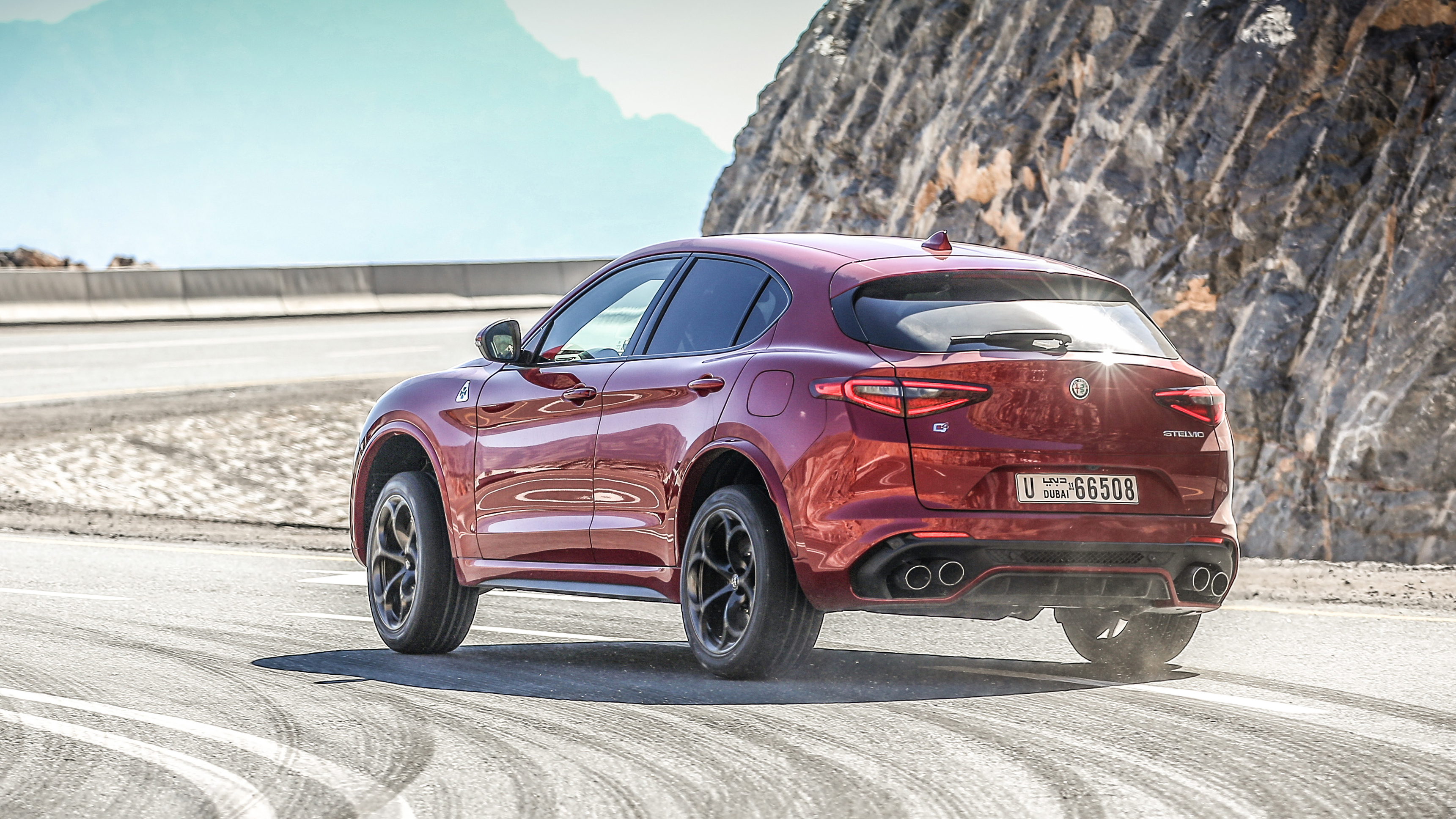 Alfa Romeo Stelvio Quadrifoglio review: a baby Ferrari super-SUV? | Top ...