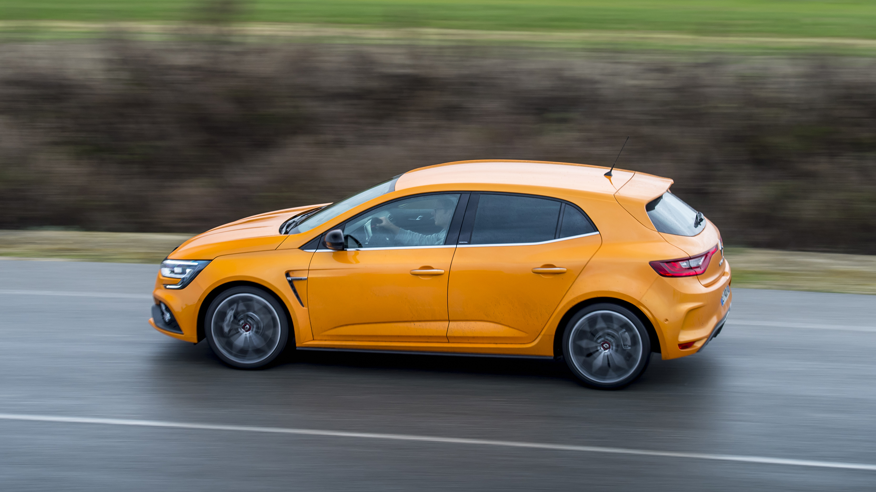 Renault Megane RS review: can it tackle the Type R? | Top Gear