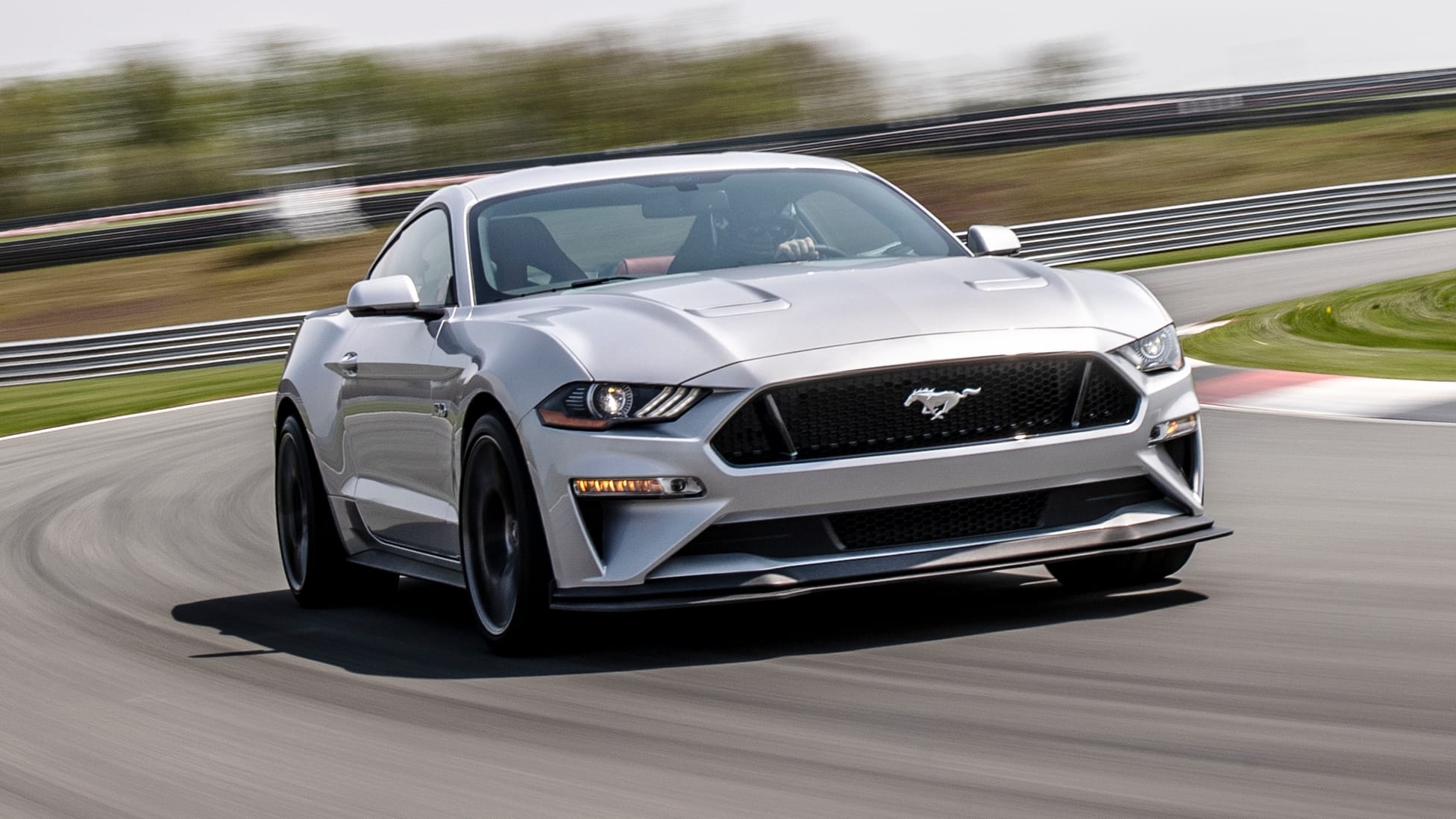 Ford Mustang Performance Pack 2 review Reviews 2025 | Top Gear