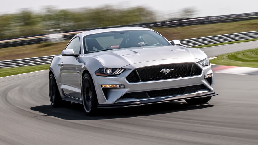 Ford Mustang Performance Pack 2 review Reviews 2025 | Top Gear