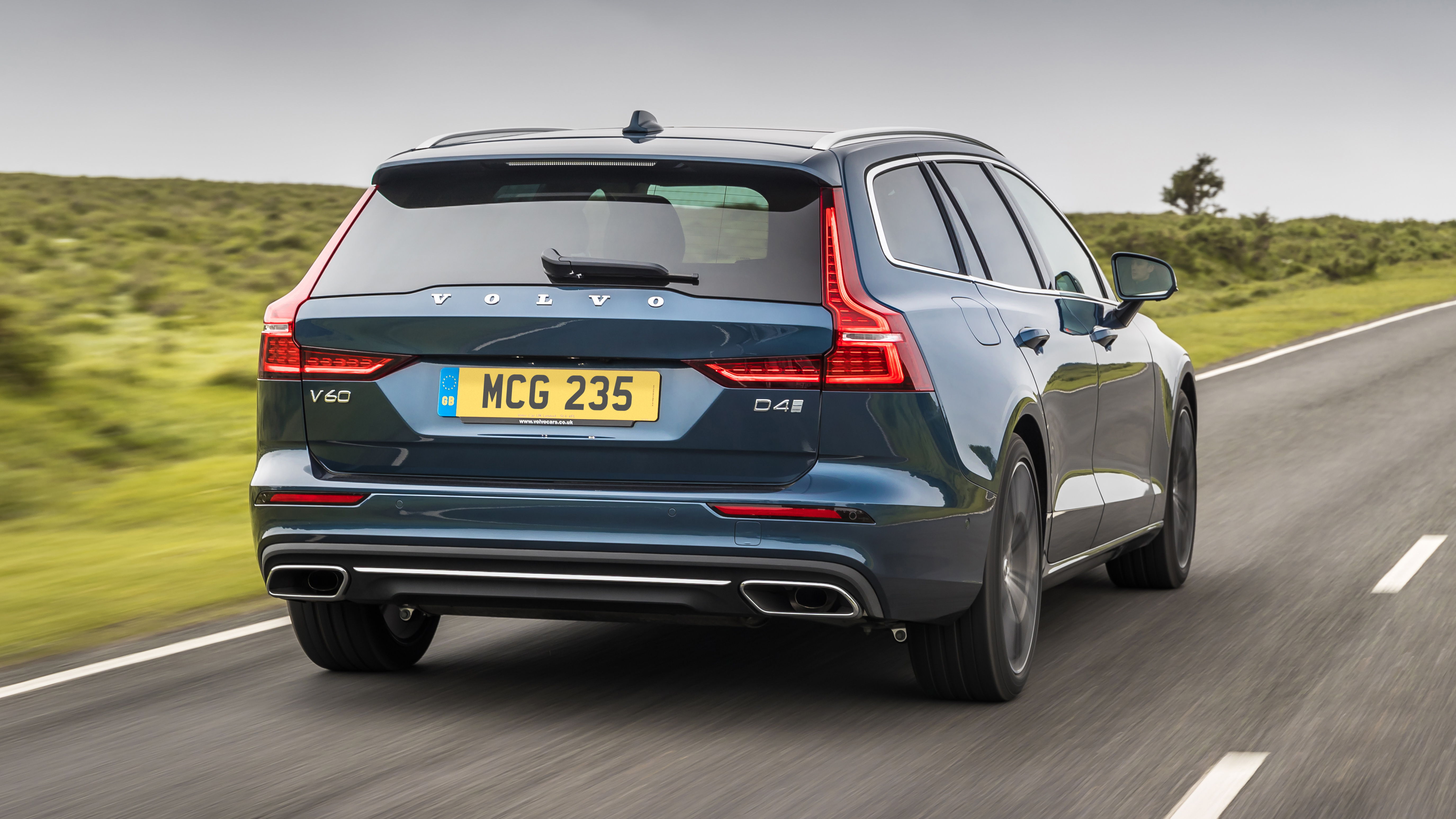 Volvo V60 review: first UK test | Top Gear