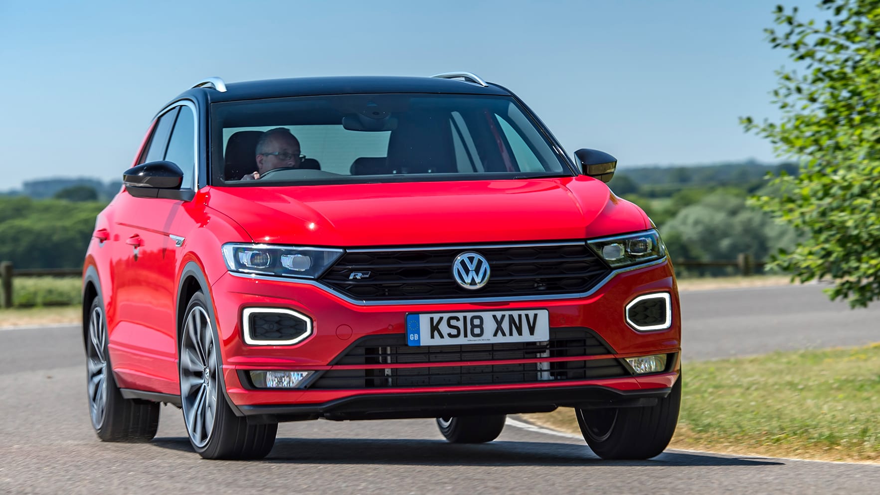 VW T-Roc R-line 4Motion review: fastest, sportiest T-Roc tested Reviews ...