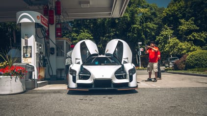 SCG003S review: 750bhp, £1.7 million road-racer tested Reviews 2025 ...