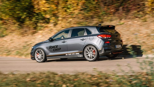 RaceChip Hyundai i30N review: 316bhp tuner car driven Reviews 2025 ...