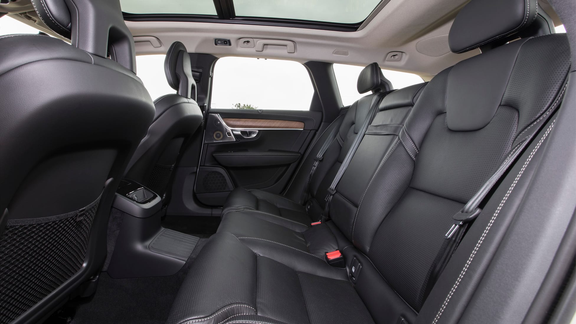 Volvo V90 T5 review: 247bhp petrol estate tested Reviews 2025 | Top Gear