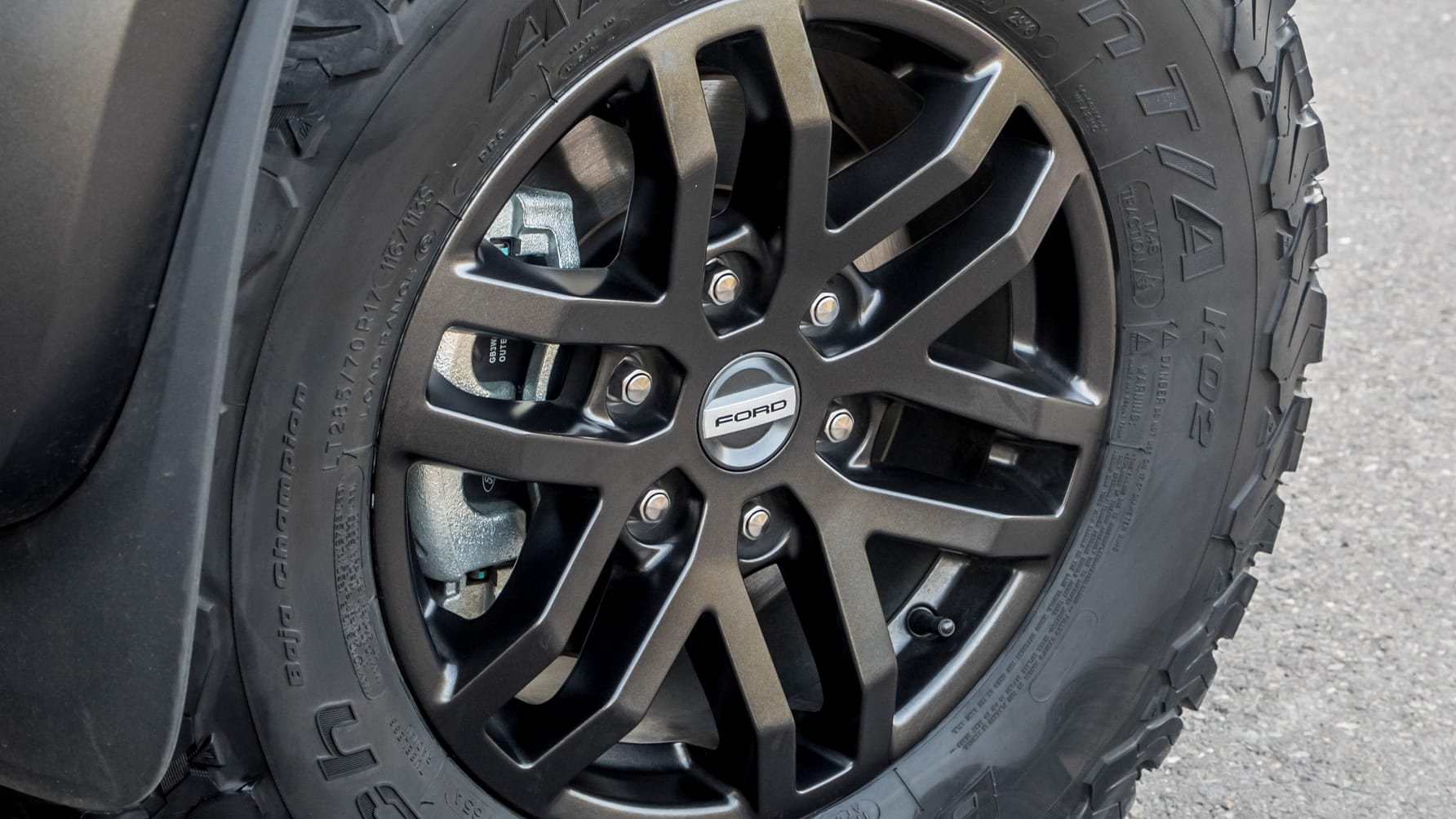 Ford Ranger Raptor review: baby pick-up truck tested Reviews 2025 | Top ...