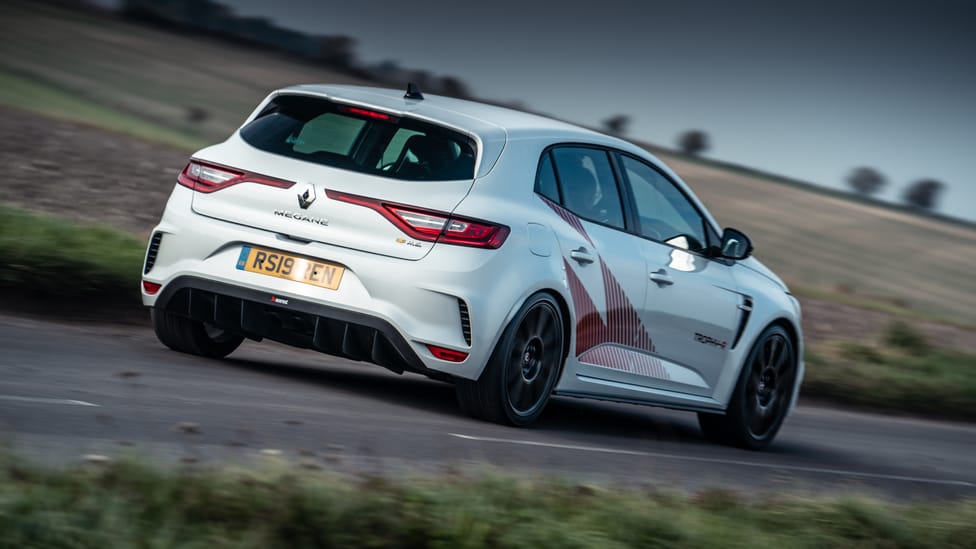 Renault Megane Trophy R review: does it work on the road? Reviews 2025 ...