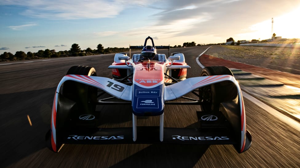 Mahindra Racing Formula E review: Gen1 electric racer driven Reviews ...