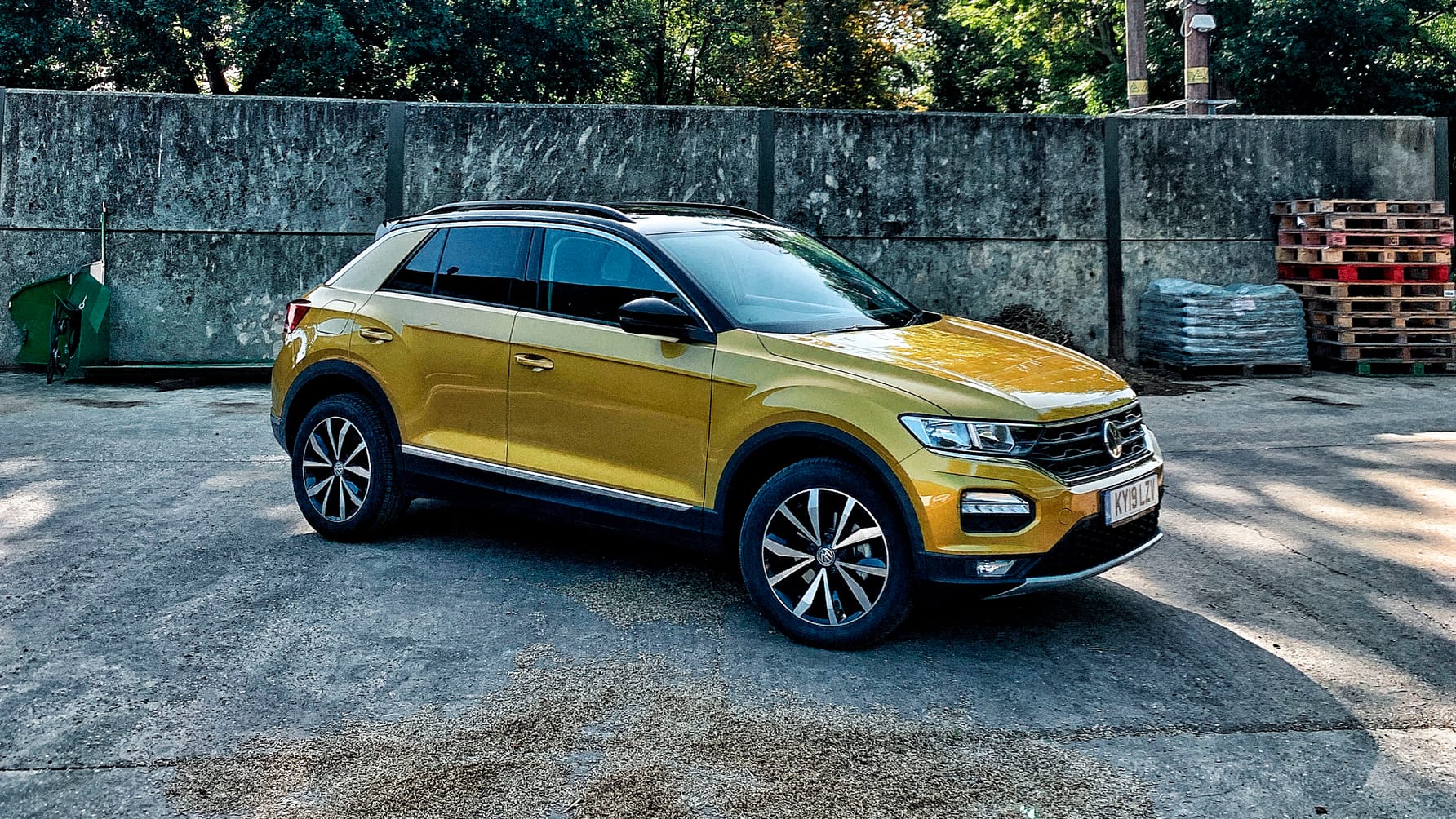 Volkswagen T-Roc - long-term review 2025 | Top Gear