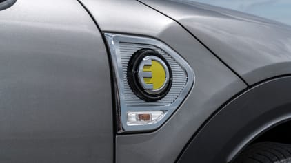 Mini Countryman plug-in hybrid review Reviews 2026 | Top Gear