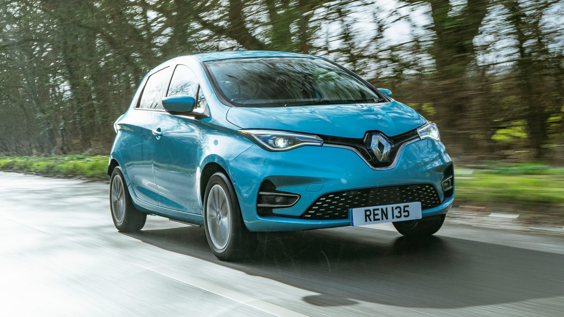 Renault Zoe review: first UK test of new electric supermini Reviews ...