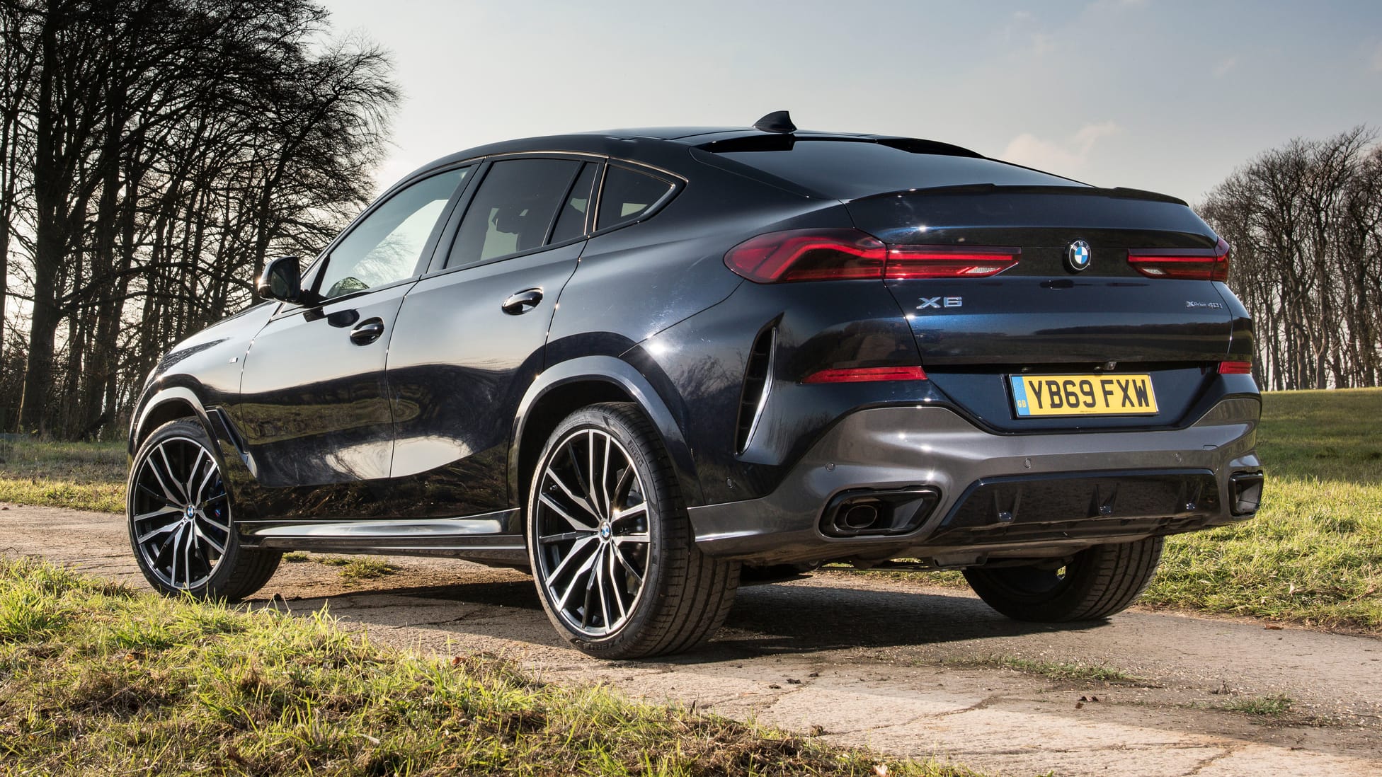 BMW X6 xDrive30d review: yes, it is A Car Reviews 2025 | Top Gear
