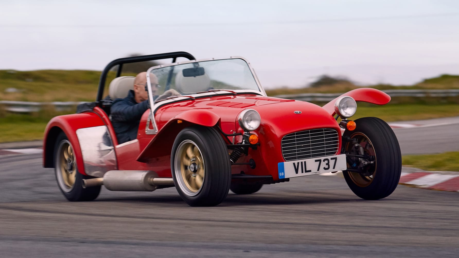 Caterham Super Seven 1600 review: retro lighweight tested Reviews 2025 ...
