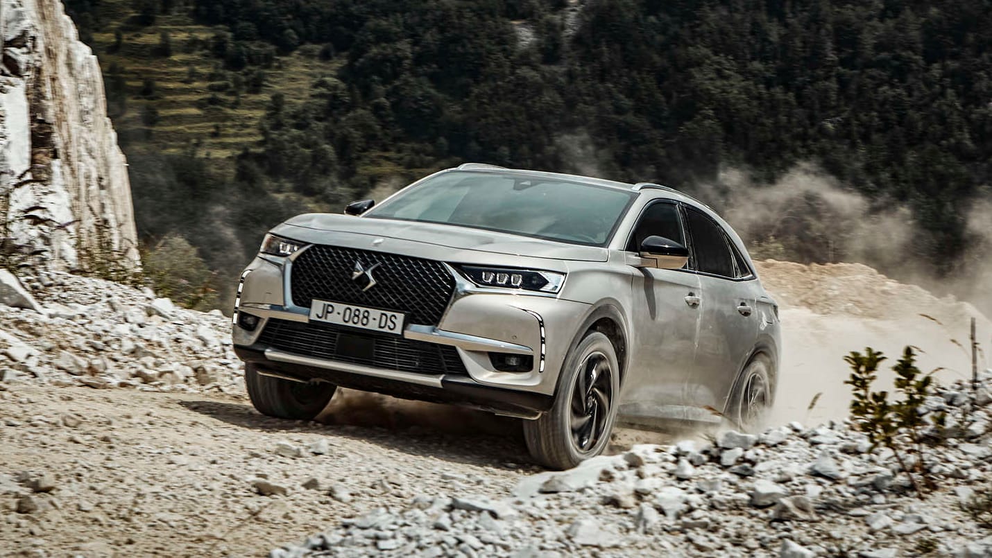 DS 7 Crossback E-Tense 4x4 review: a worthy X3/Q5 rival? Reviews 2025 ...
