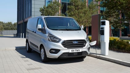 Ford Transit Custom PHEV review: a plug-in hybrid van Reviews 2025 ...