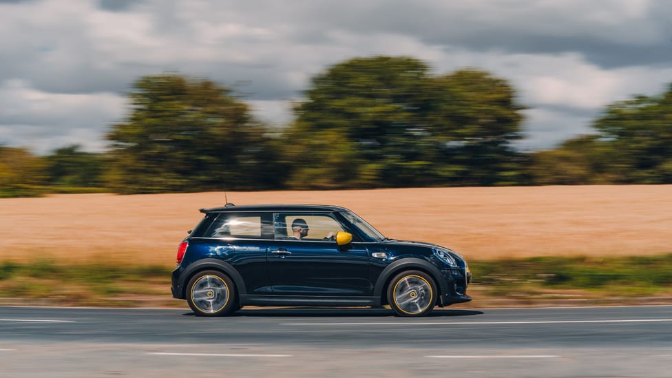 Mini Electric – long-term review - Report No:2 2025 | Top Gear