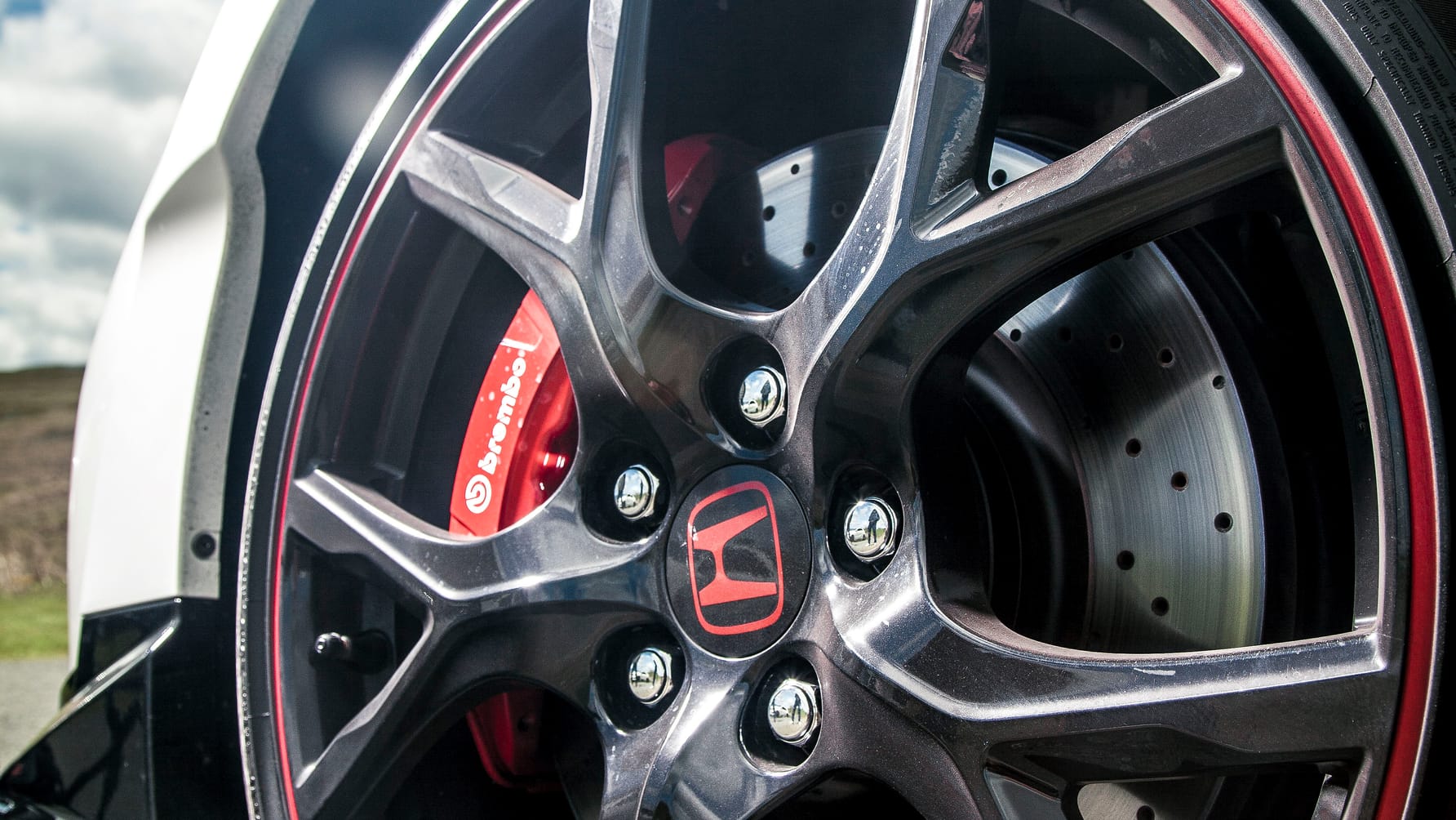 Big UK road test: new Honda Civic Type R Reviews 2025 | Top Gear