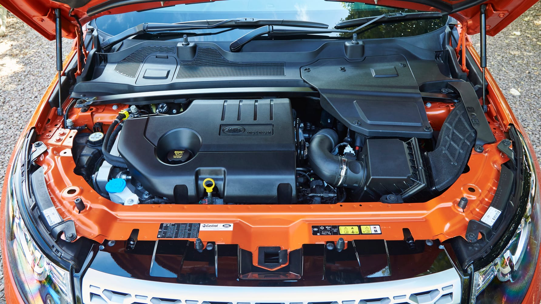 Land Rover Discovery Sport review: first test of new 'Ingenium' engine ...