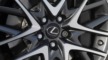 First drive: the Lexus RC200t, a turbocharged 4-Series rival Reviews ...