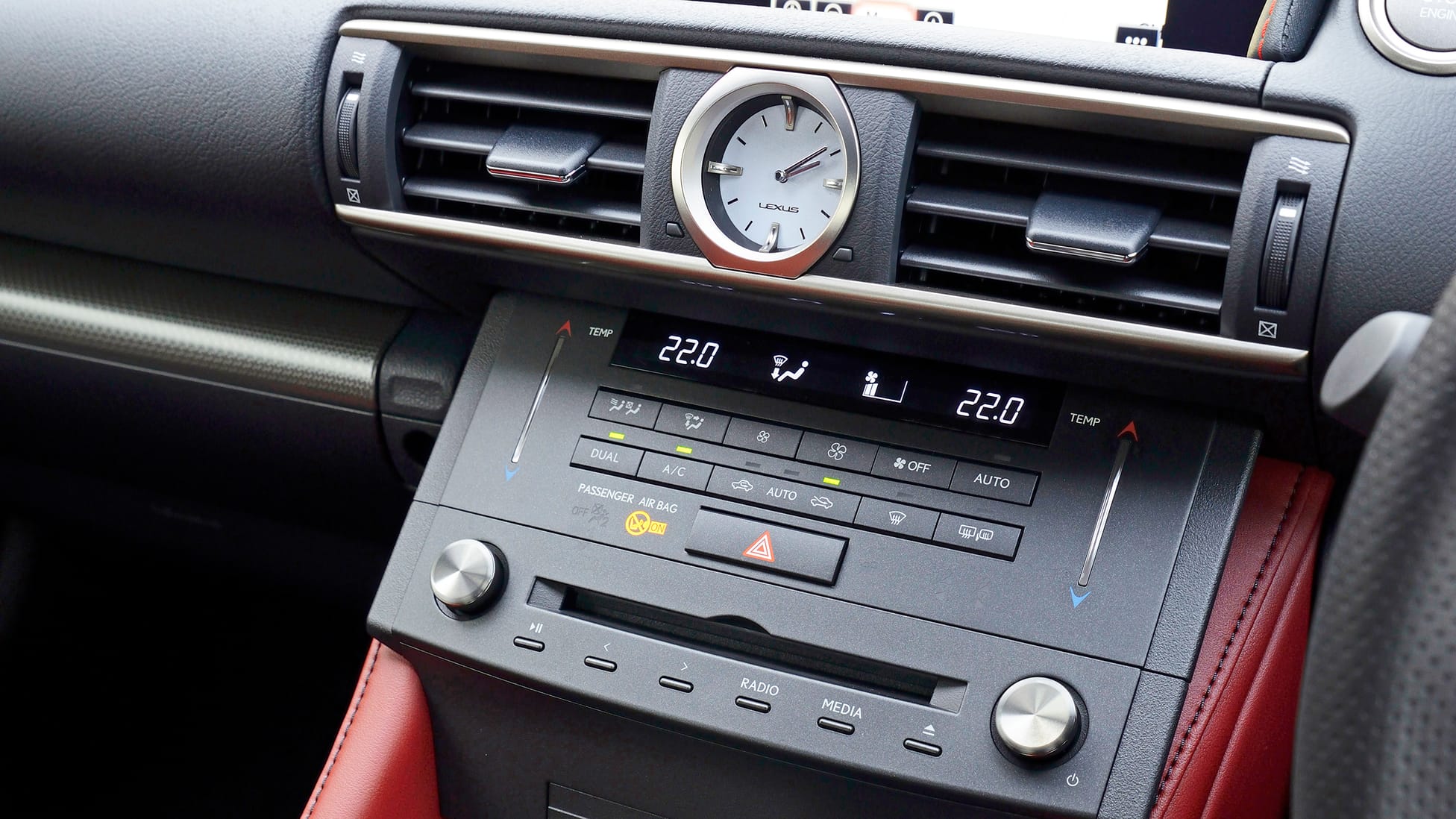 First drive: the Lexus RC200t, a turbocharged 4-Series rival Reviews ...